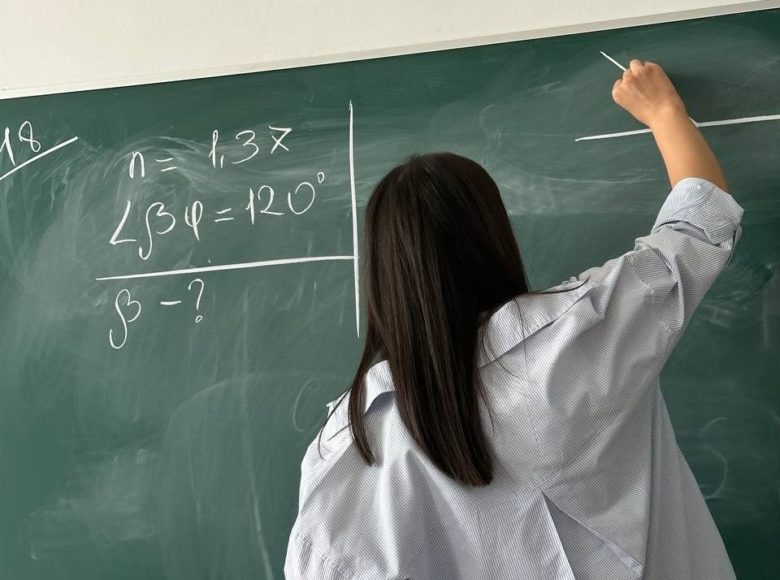 How to Make Viral Videos: Complete Step-by-Step Guide - Classplus Growth Blog